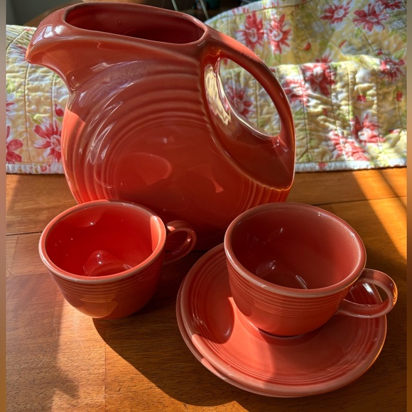 Fiesta | Dining | Fiesta Persimmon Water Pitcher Cups Saucers | Poshmark